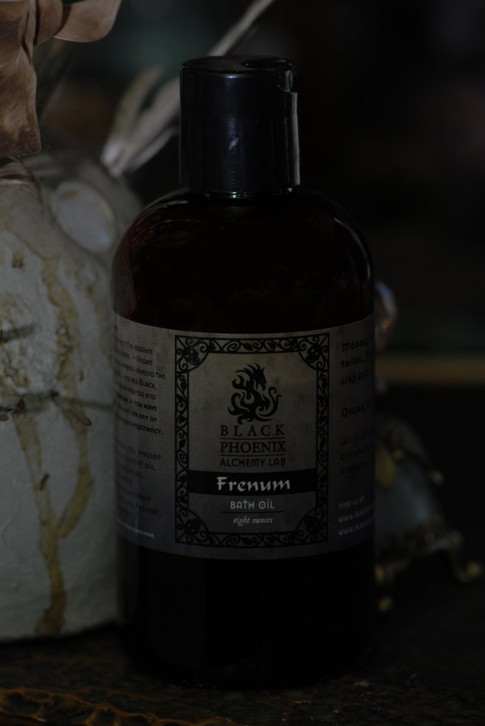 Frenum Bath Oil – Black Phoenix Alchemy Lab