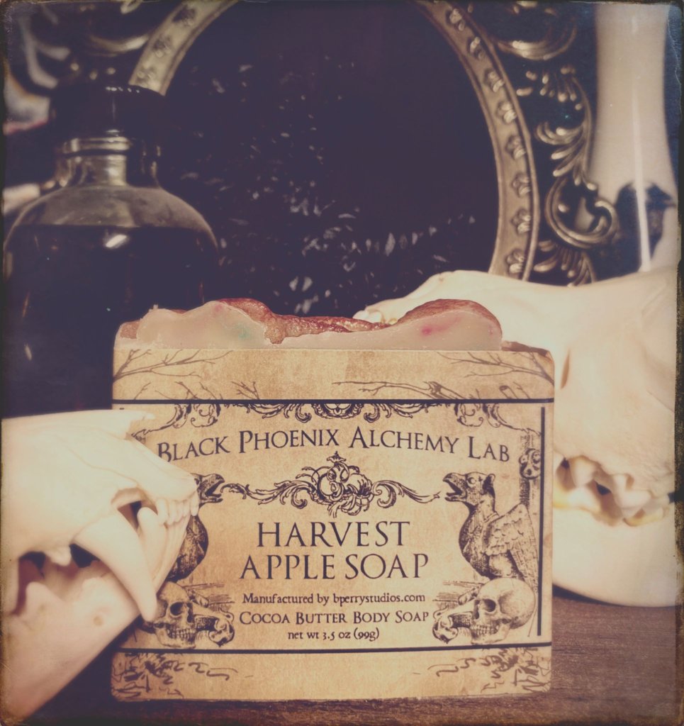 Harvest Apple Soap – Black Phoenix Alchemy Lab